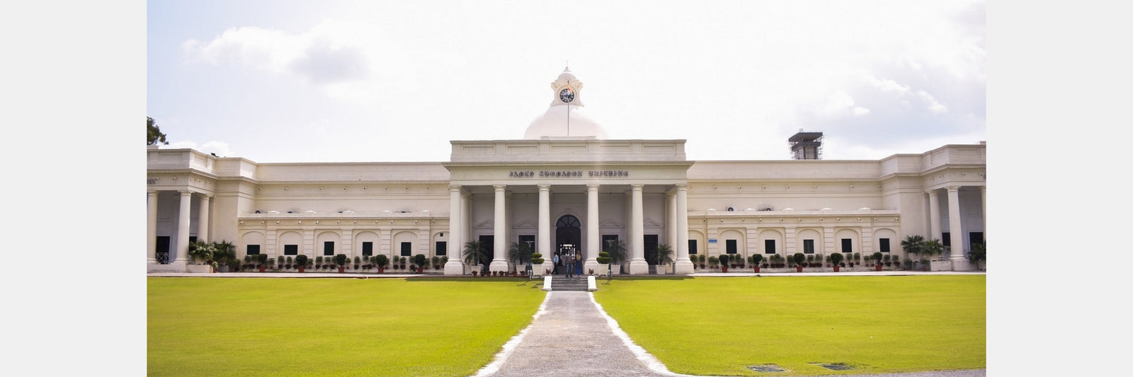 IIT Roorkee Launches AI-Focused PG Certificate Program for Engineers ...